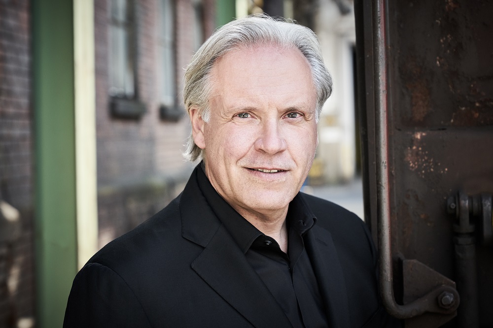Markus Stenz - Schimmer PR